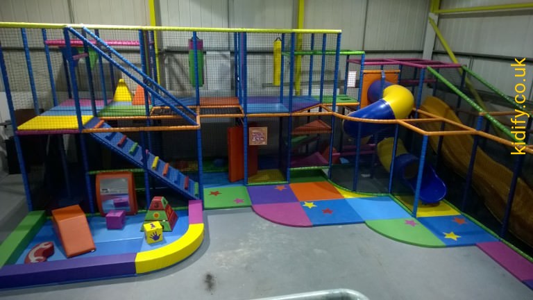 Wacky Warehouse - Lakeside | kidify.co.uk
