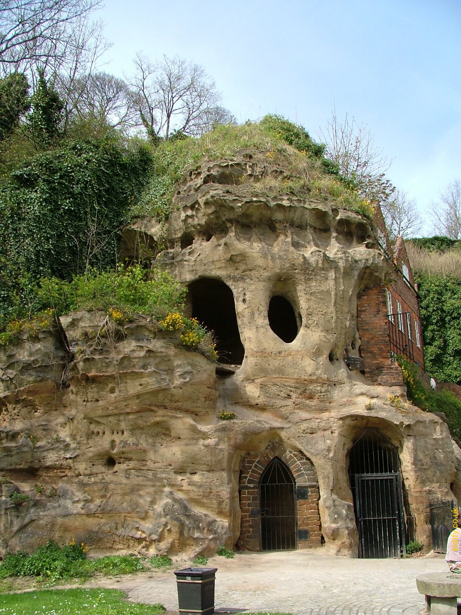 Nottingham Castle Caves | kidify.co.uk