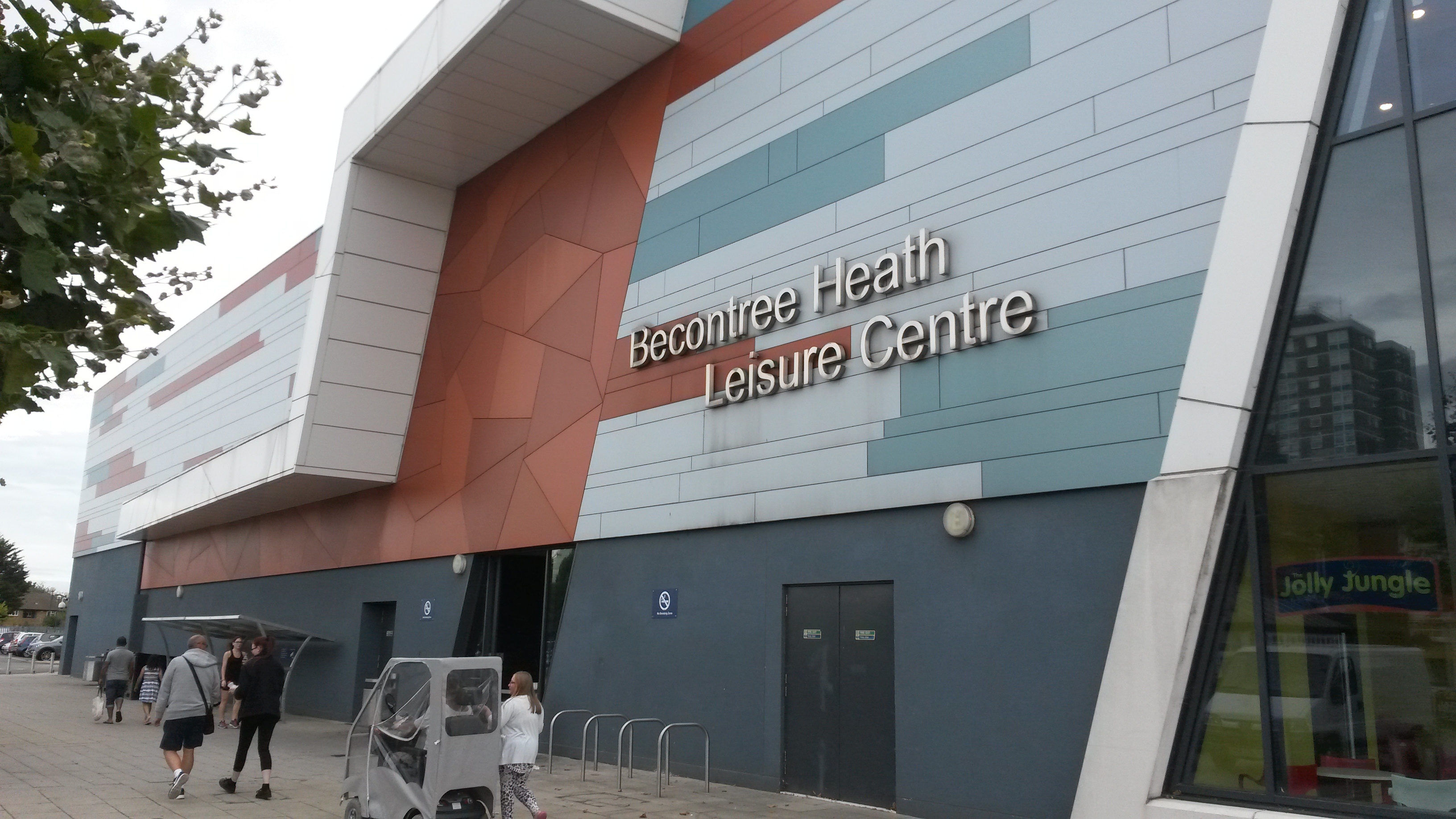 Becontree Heath Leisure Centre | kidify.co.uk