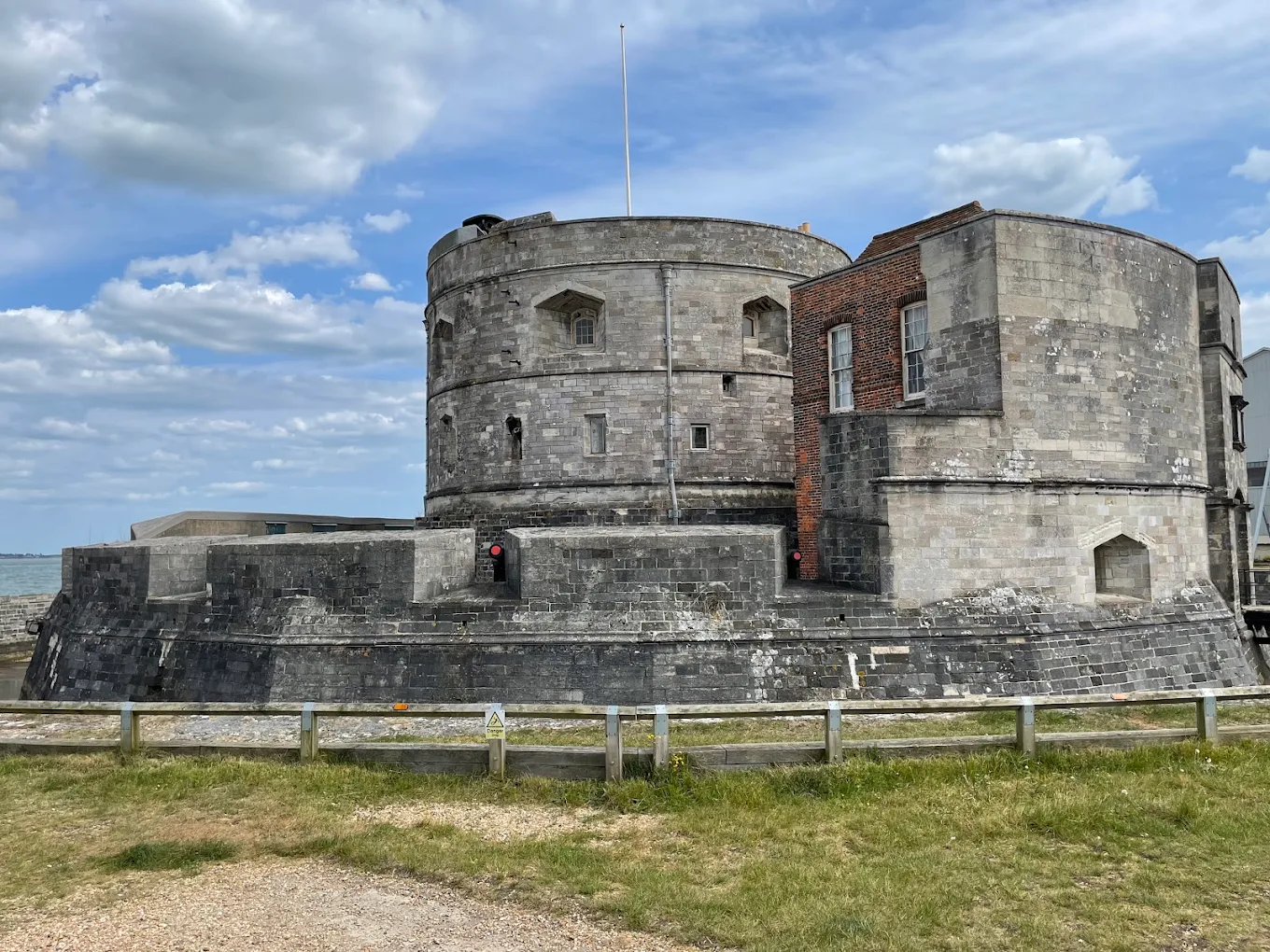 Calshot Castle | kidify.co.uk